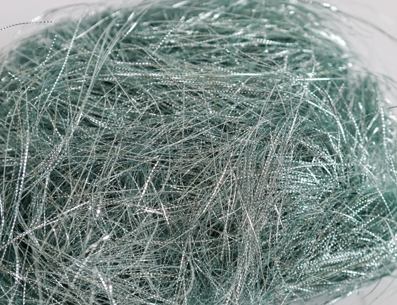 Декоративная нить ANGEL HAIR - МЕРЦАЮЩИЕ ПАУТИНКИ, мятный, 20 г ...